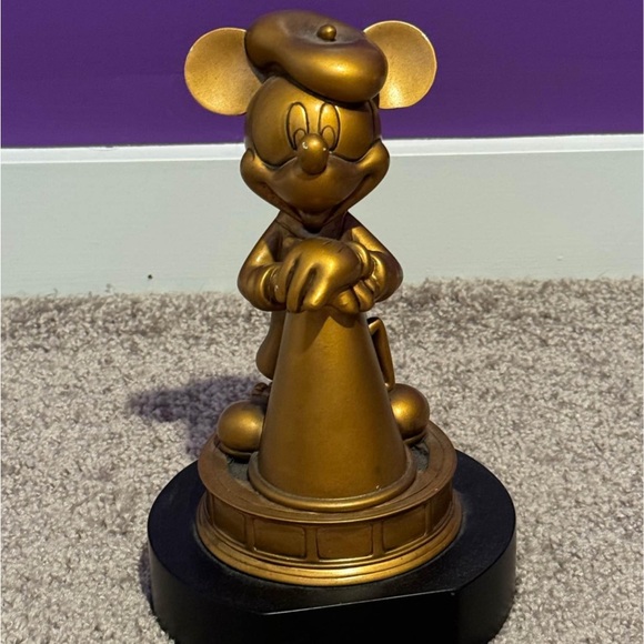 Disney | Art | Disney Mickey Director Statue | Poshmark